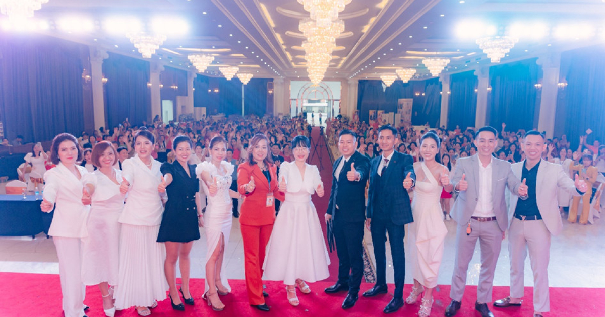 Lễ ký kết chuyển giao công nghệ chống nắng lady sunny bb 3in1 độc quyền ...